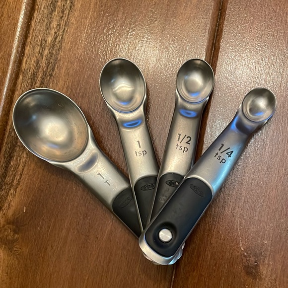 Oxo | Kitchen | Oxo Stainless Steel Magnetic Measuring Spoons Set Of 4 ...